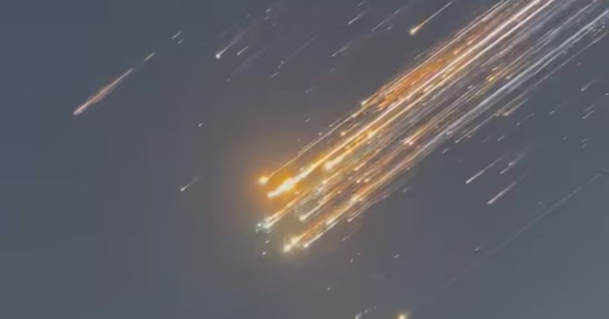 SpaceX's 7th Starship Test Flight Malfunctions, Lights Up Texas Sky