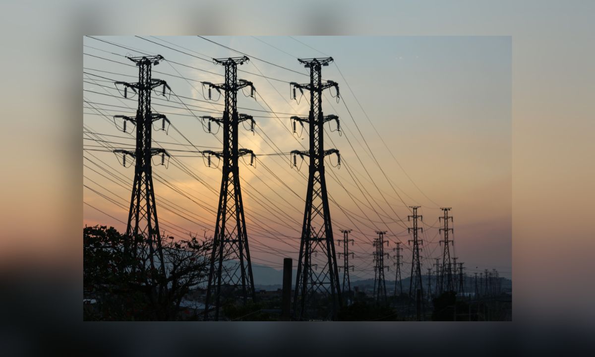 Summer Surge: AI Data Centers And Soaring Heat Test Texas Power Grid