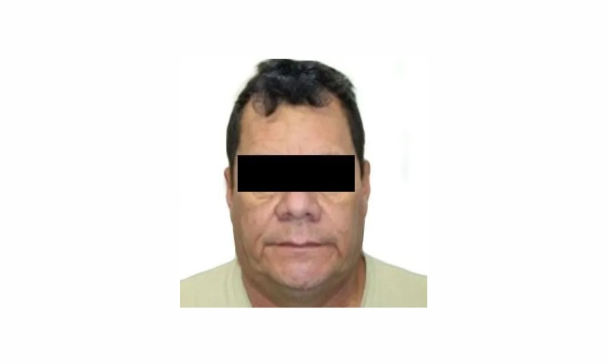 Mexico Hands Over Suspected Trafficker In Heroin, Fentanyl Case For ...