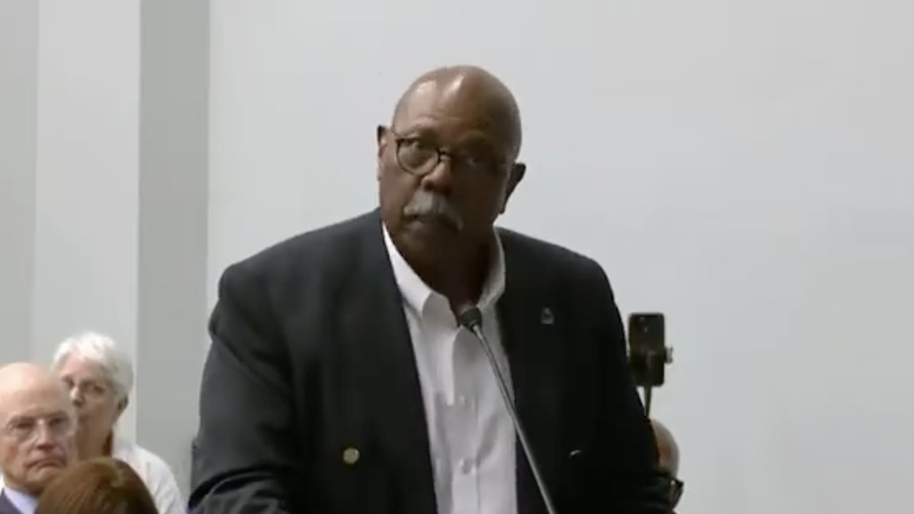 Democrats Heckle Black Veteran Supporting GOP Redistricting Plan In Texas