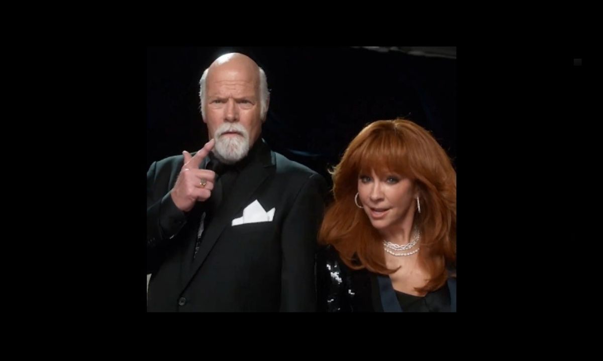 Reba McEntire Engaged To Rex Linn After 5 Years