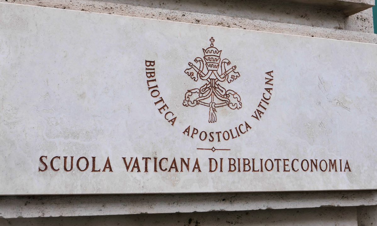 Vatican Library Adds Muslim Prayer Room