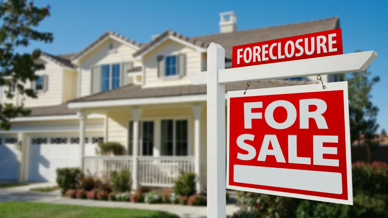 U.S. Foreclosure Activity Rises 17 Percent In Third Quarter Of 2025