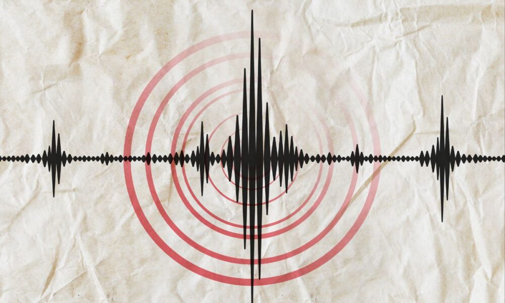 Japan 7.5 Quake Triggers Megaquake Alert