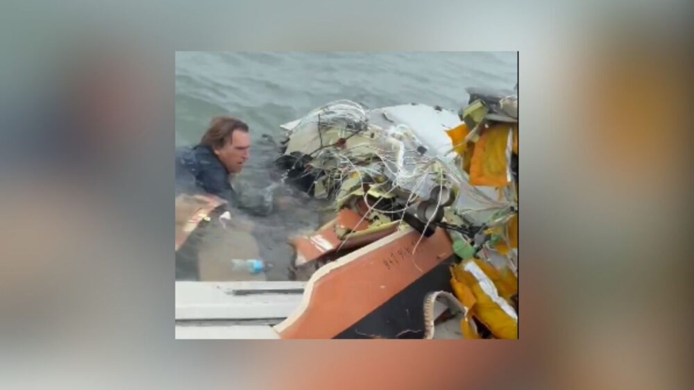 Mexican Navy Plane Crash Kills At Least 5 In Galveston Bay