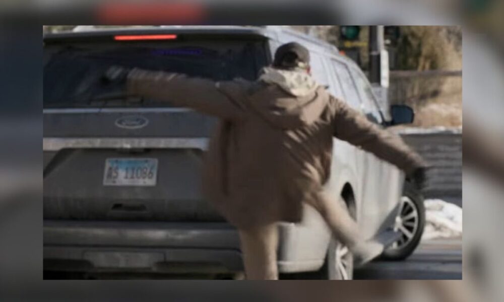 Alex Pretti Pre-Shooting Video: Clash With ICE Agents