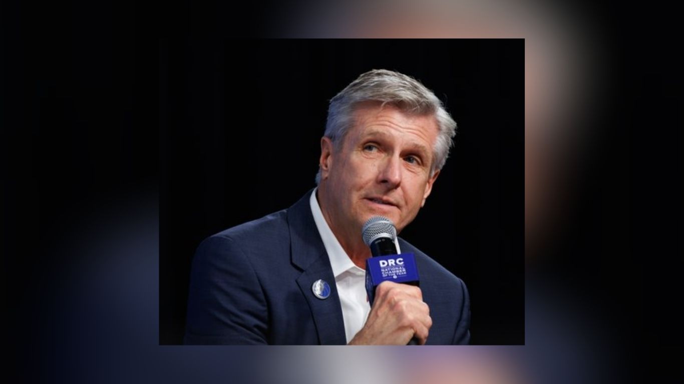 Mavs Narrow Arena Search To 2 Dallas Sites