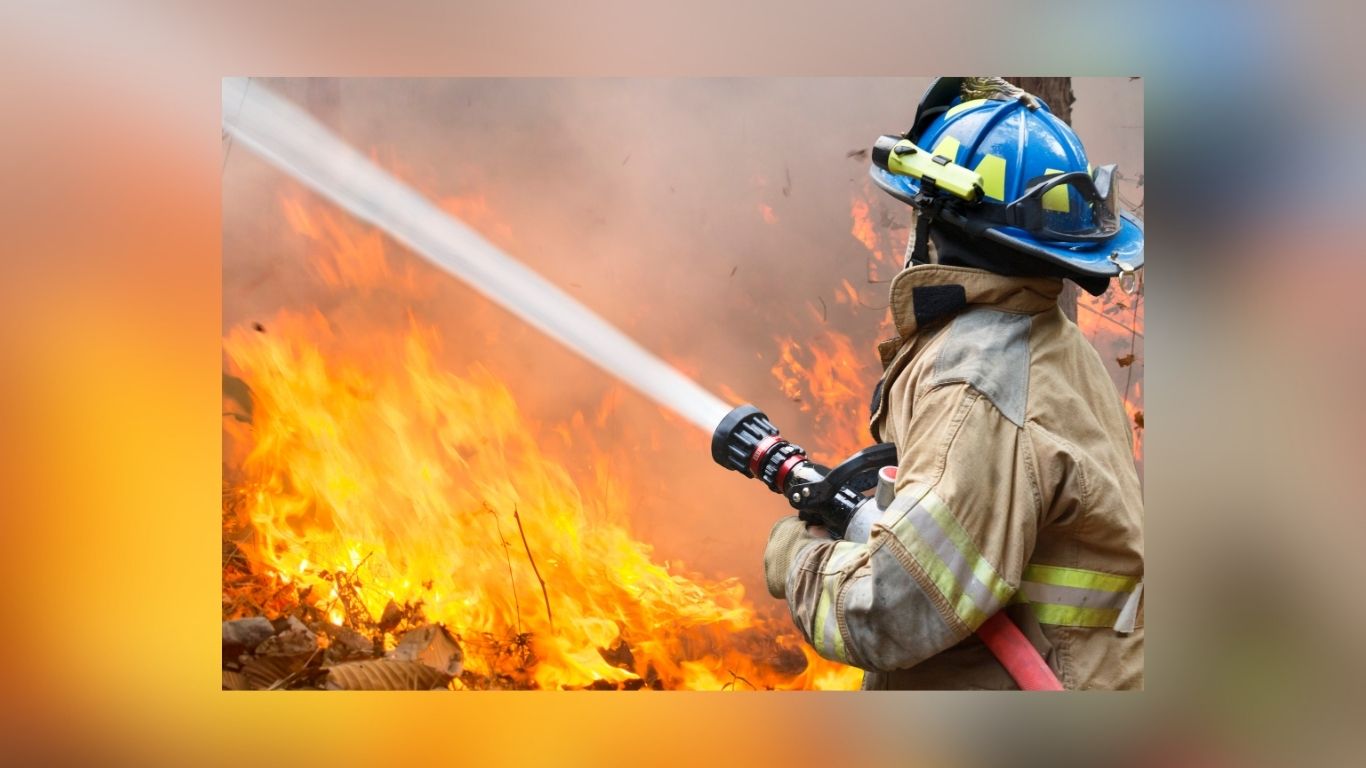 Abbott Deploys Wildfire Resources As TX Faces Critical Fire Threat