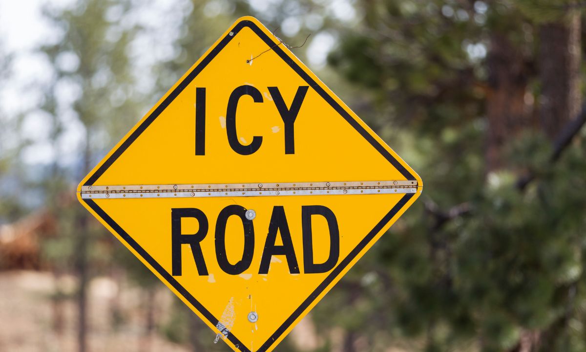 Texas Winter Storm: Abbott Activates Emergency Resources