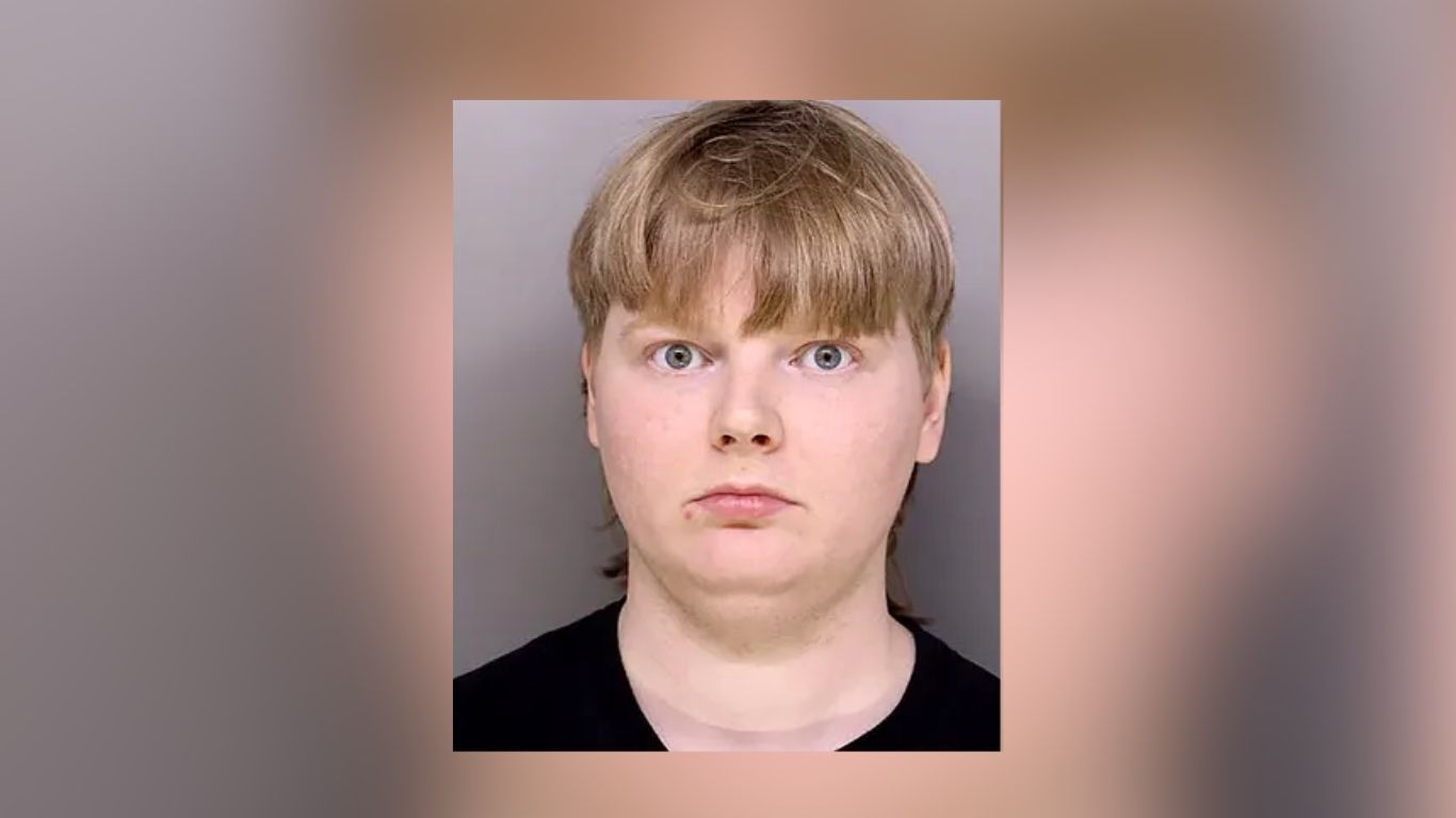 Male JD Vance Vandal Insists On Being Called 'Julia'